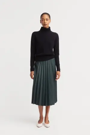 Iris Von Arnim Cashmere-silk Sweater Neris Turtle - Navy