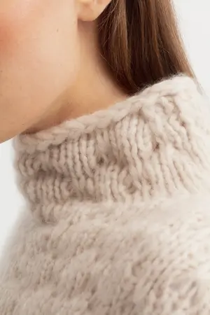 Iris Von Arnim Handknit Sweater Lunara - Alabaster