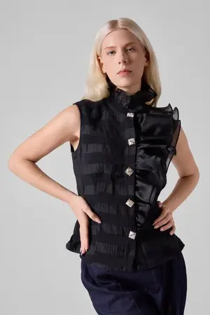 LE FAFO Asymmetrical Ruffle Top - Black