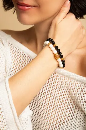 SEVEN SAINTS Illumination & Creativity Lotus Beaded Moonstone Bracelet