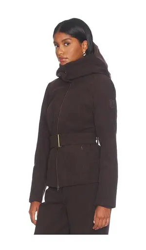 WE NORWEGIANS Britt Tailored Ski Jacket In Chocolate