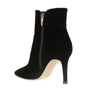 GIANVITO ROSSI Pointed-toe Ankle Boots