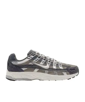 Nike Multi-tone Mesh Sneaker - Gray