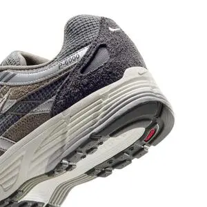 Nike Multi-tone Mesh Sneaker
