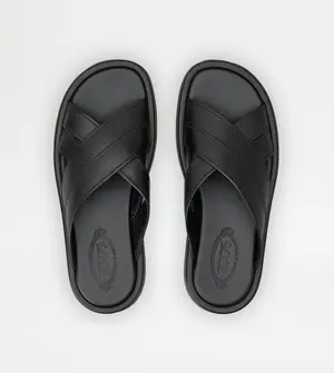 TOD'S Sandals In Leather