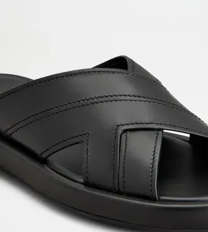 TOD'S Sandals In Leather