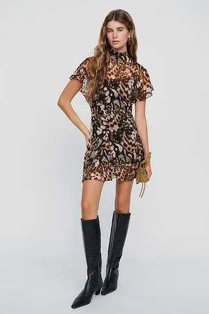 AMUR Evelyn Mi Dress
