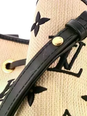 LOUIS VUITTON Neonoe Handbag Monogram Giant Embroidered Cotton Mm Bucket Bag - Neutrals