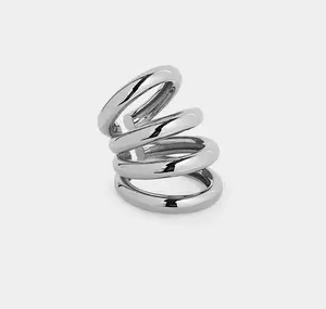 Rabanne Multi-ring Earcuff
