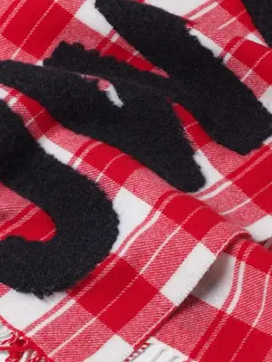 JW Anderson Chevron Wool Scarf With Contrast Logo And Fringed Hem - Fa01