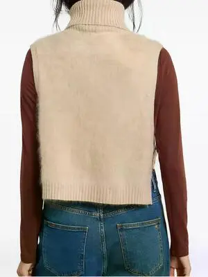 Maison123 Button-tab Roll-neck Vest