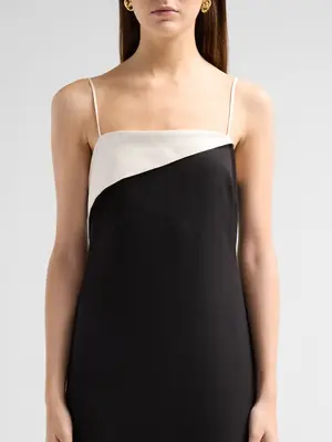 TOCCIN Zuma Asymmetric Maxi Dress