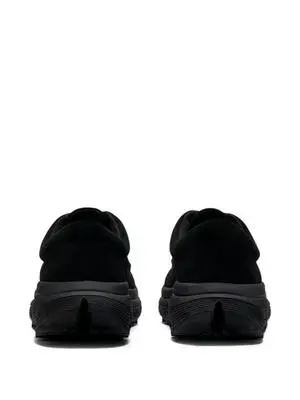 Comme Des Garçons Suede Vibram-sole Sneakers - Black