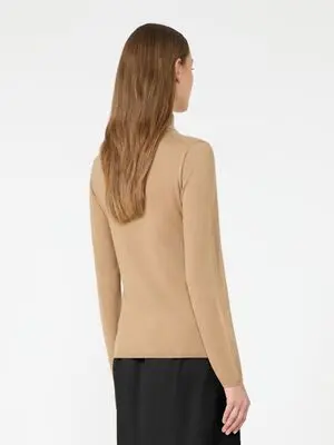 Max Mara Cashmere Yarn Polo-neck Sweater