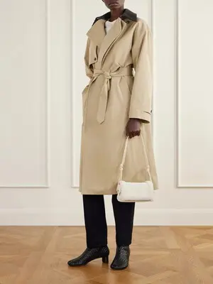 Bottega Veneta Notturno Intrecciato Shearling-trimmed Suede Shoulder Bag