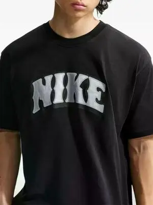 Nike Logo-print T-shirt - Black