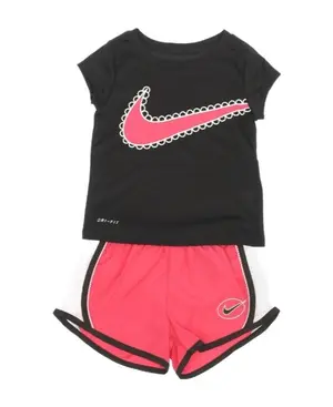 Nike Logo-print Dri-fit T-shirt And Shorts Set - Black