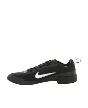 Nike Amixa Sneakers