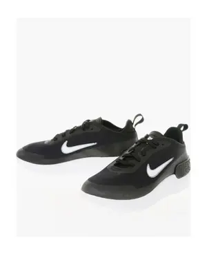 Nike Amixa Sneakers