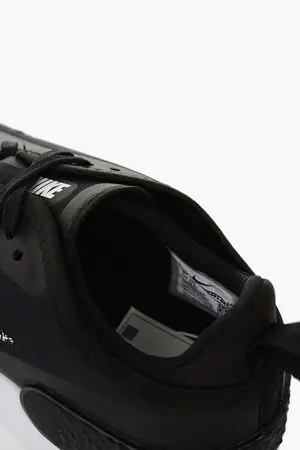 Nike Amixa Sneakers