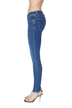 DIESEL® 2018 Slandy Skinny Jeans