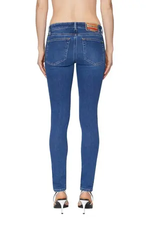 DIESEL® 2018 Slandy Skinny Jeans