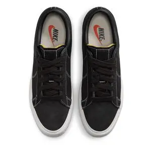 Nike Mixed-material Low-top Sneaker