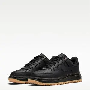 Nike Leather Low-top Sneaker