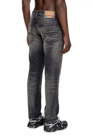 DIESEL® 2023 D-finitive Tapered Jeans