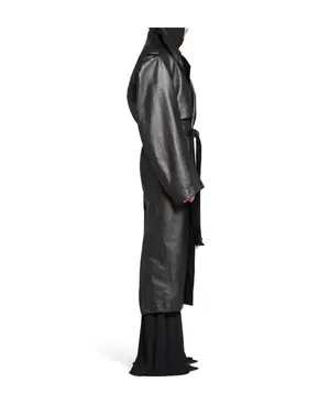 Balenciaga Fitted Double-breasted Leather Coat