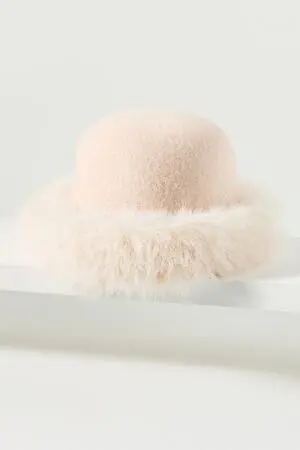LUCKY ZONE Faux Fur Bucket Hat Vanilla