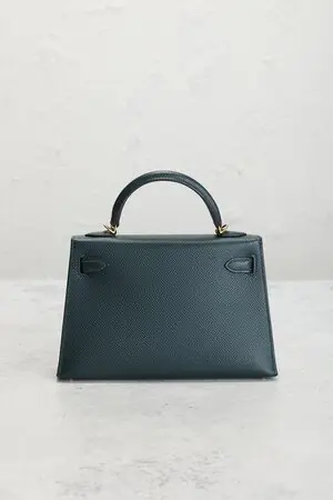 Hermès Epsom Kelly 20 Sellier Handbag In Green