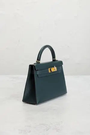 Hermès Epsom Kelly 20 Sellier Handbag In Green