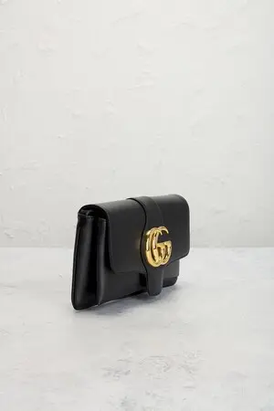 Gucci Arli Shoulder Bag