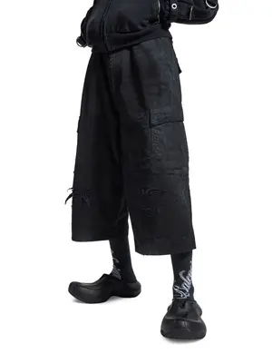 Balenciaga Cropped Cargo Pants - Black
