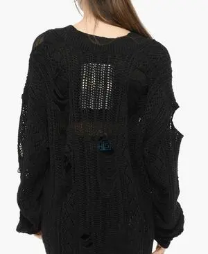 RAMAEL Maxi V-neck Top