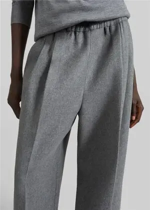 THE FRANKIE SHOP Elasticated Pleated Joggers