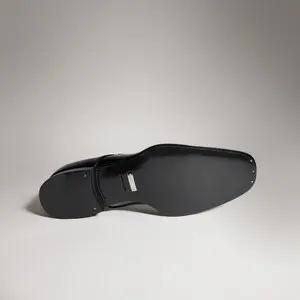 Gucci Lace-up Shoes With Embossed Logo