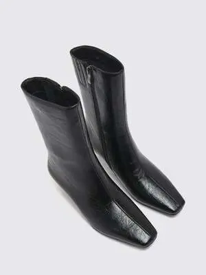 TWENTY FOURHAITCH Flat Ankle Boot