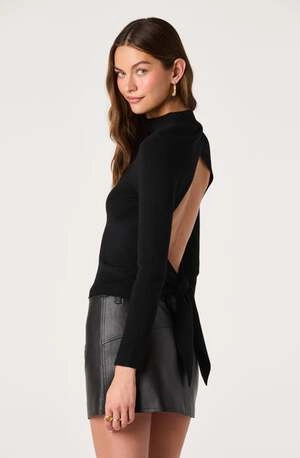 Astr The Label Alenya Open Back Ribbed Sweater - Black