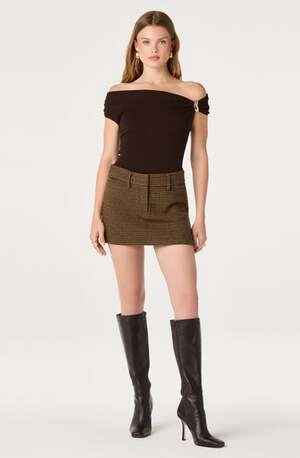 Astr The Label Lesley Knit Off Shoulder Top