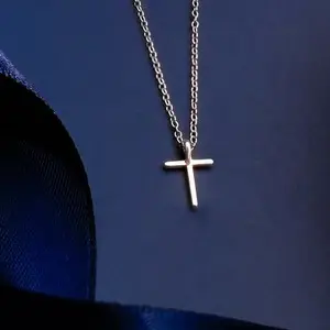 STARFISH PROJECT Faithful Sterling Classic Cross Necklace
