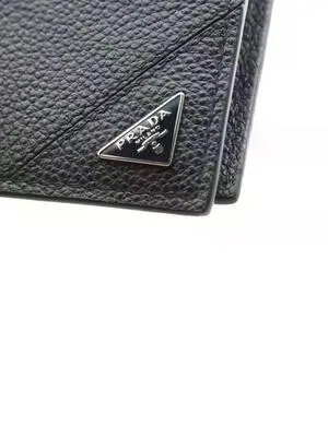 Prada 2010-2026 Vitello Grain Wallet Small Wallets