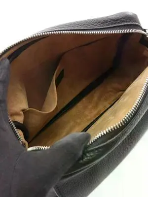 Loewe 2000-2026 Medium Leather Pebble Messenger Bag Crossbody Bag