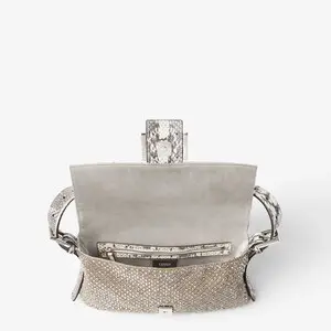 Fendi Baguette® 26424