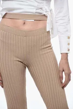 ANDREĀDAMO Cut-out Flared Pants