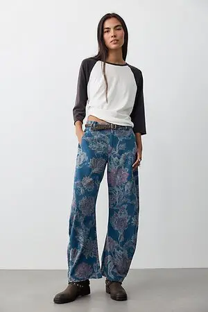 Free People FREE PEOPLE Spotlight Printed Barrel Trousers River Combo