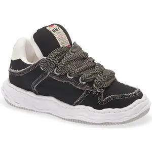 Mihara Yasuhiro Wayne Low Top Sneaker - Black