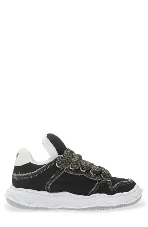 Mihara Yasuhiro Wayne Low Top Sneaker - Black