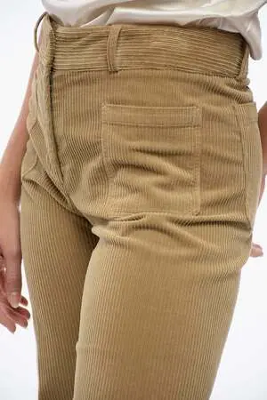QL2 QUELLEDUE Patch-pocket Corduroy Trousers